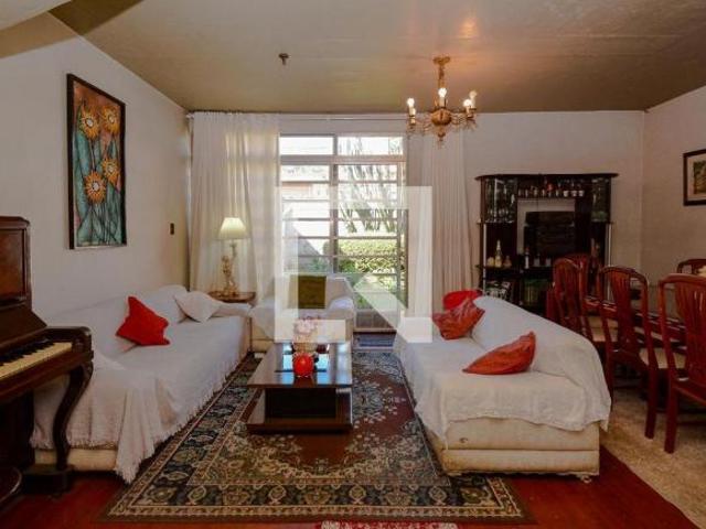 Casa à Venda Paulicéia, 4 Quartos, 137 m2