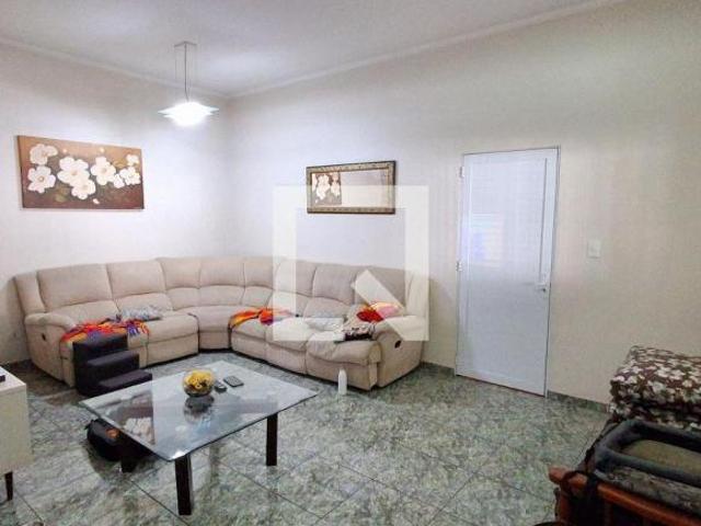 Casa à Venda Paulicéia, 4 Quartos, 310 m2
