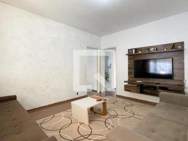Casa à Venda Paulicéia, 5 Quartos, 300 m2