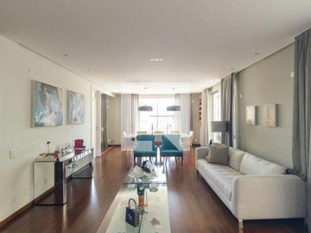 Casa à Venda Pacaembu, 3 Quartos, 350 m² São Paulo