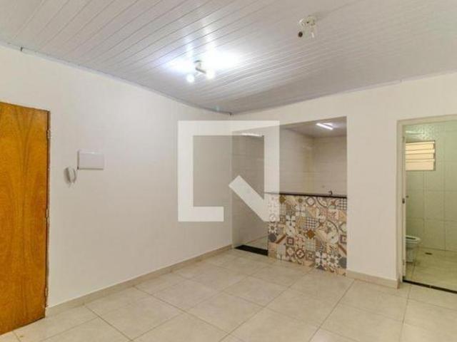 Casa à Venda Pacaembu, 2 Quartos, 83 m2