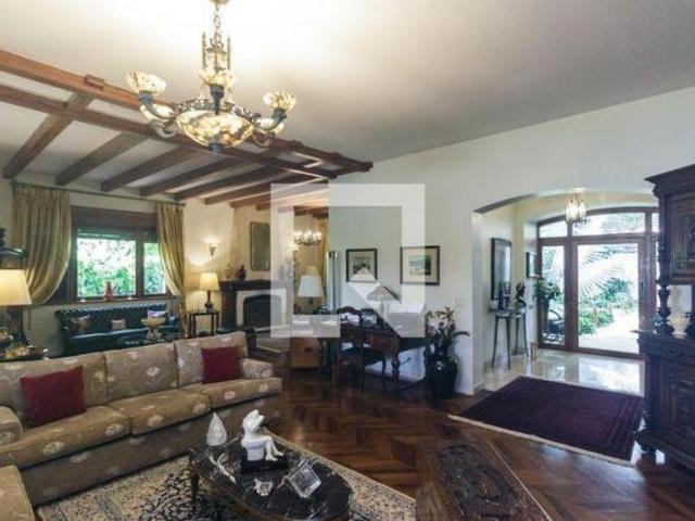 Casa à Venda Pacaembu, 5 Quartos, 430 m² São Paulo