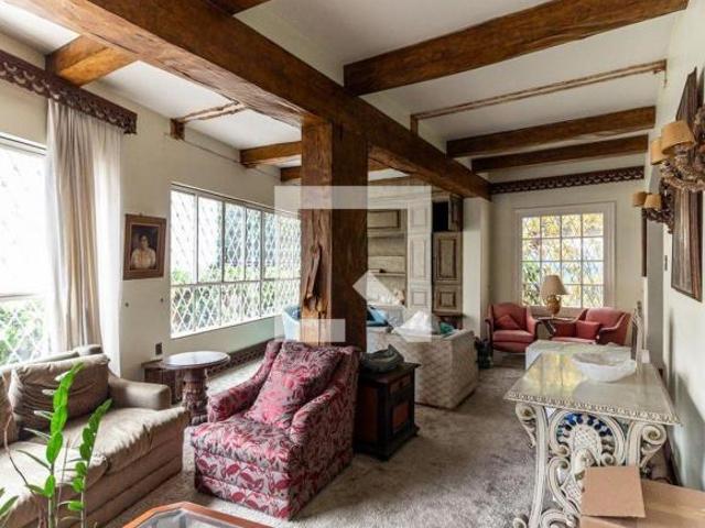 Casa à Venda Pacaembu, 5 Quartos, 600 m2
