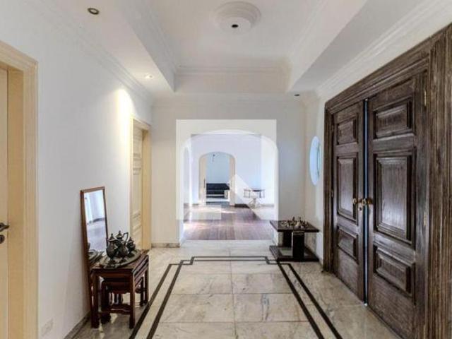 Casa à Venda Pacaembu, 5 Quartos, 600 m² São Paulo