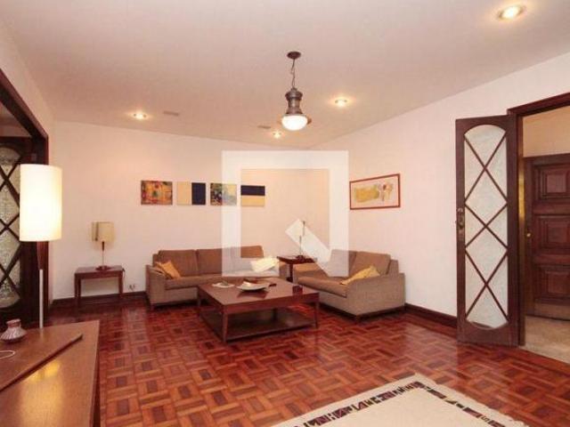 Casa à Venda Pacaembu, 5 Quartos, 630 m2