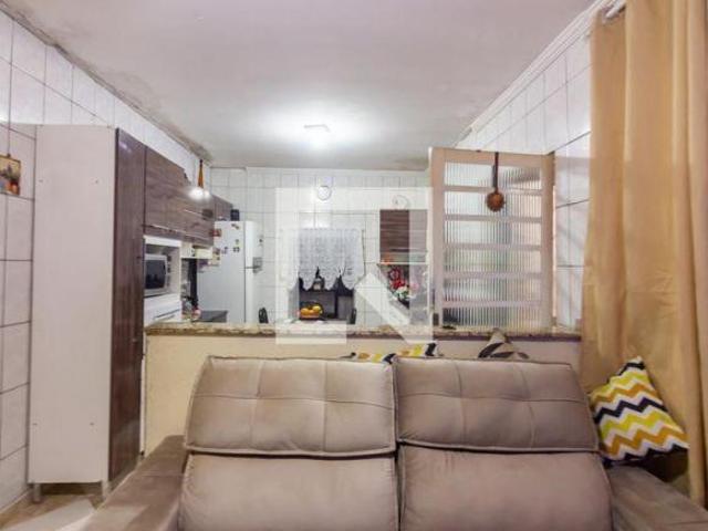 Casa à Venda Padroeira, 2 Quartos, 130 m² Osasco