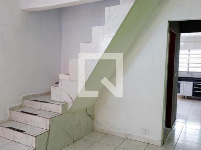 Casa à Venda Padroeira, 2 Quartos, 200 m² Osasco