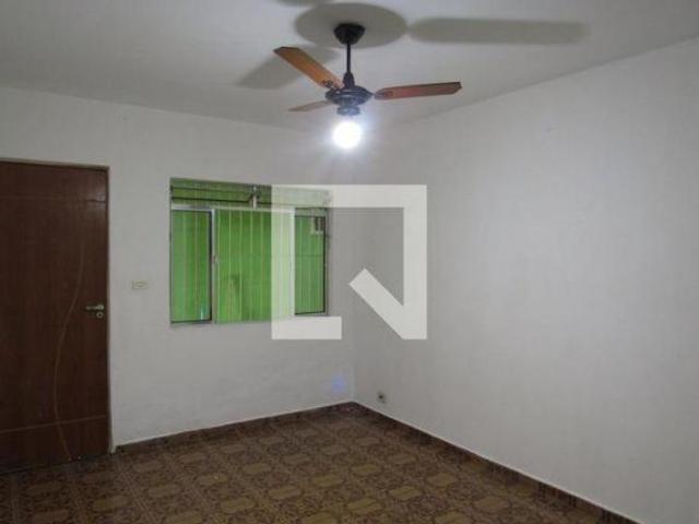 Casa à Venda Padroeira, 2 Quartos, 300 m2