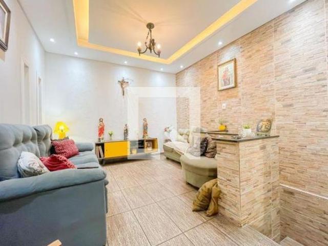 Casa à Venda Padroeira, 3 Quartos, 125 m² Osasco