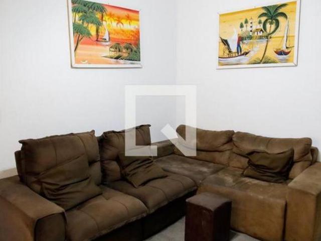 Casa à Venda Padroeira, 3 Quartos, 125 m² Osasco