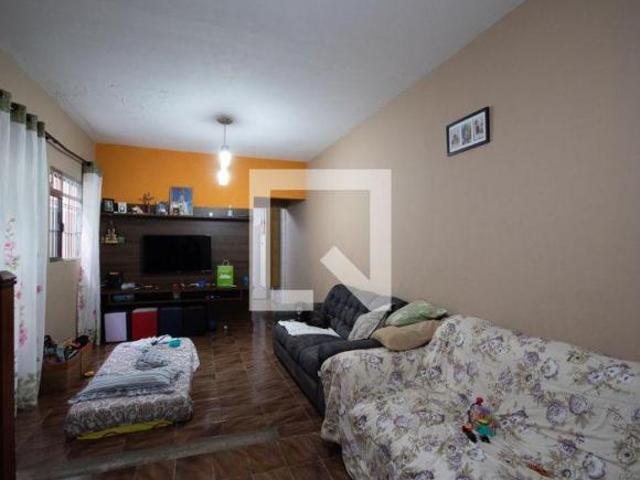 Casa à Venda Padroeira, 3 Quartos, 138 m² Osasco