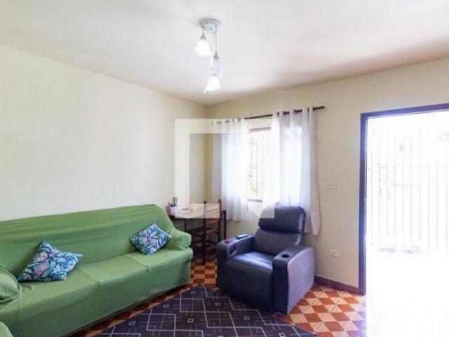 Casa à Venda Padroeira, 3 Quartos, 160 m² Osasco