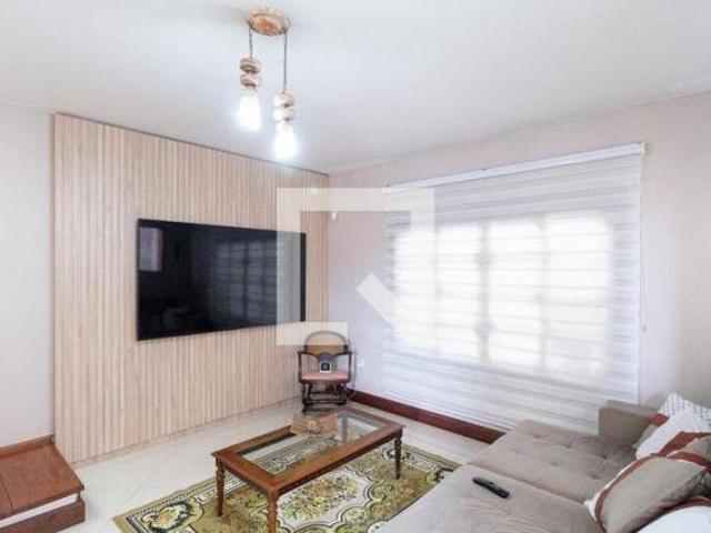 Casa à Venda Padroeira, 3 Quartos, 250 m2