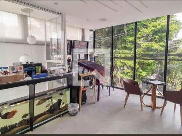 Casa à Venda Padroeira, 3 Quartos, 280 m² Osasco