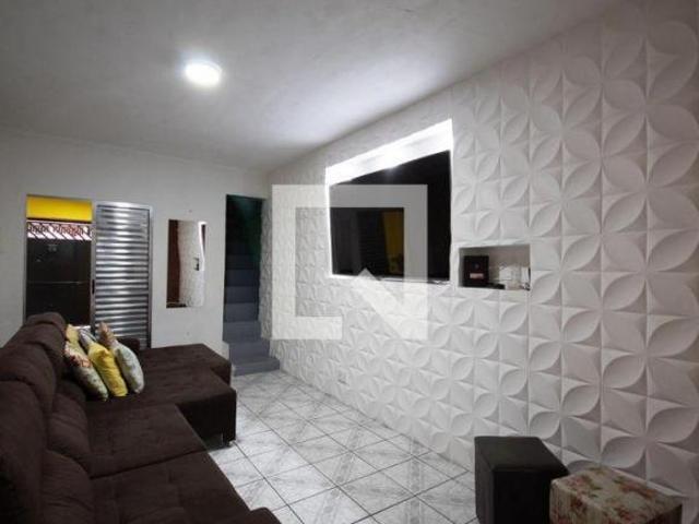 Casa à Venda Padroeira, 4 Quartos, 150 m² Osasco