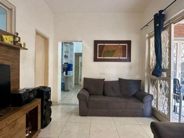 Casa à Venda Padre Eustáquio, 3 Quartos, 135 m2