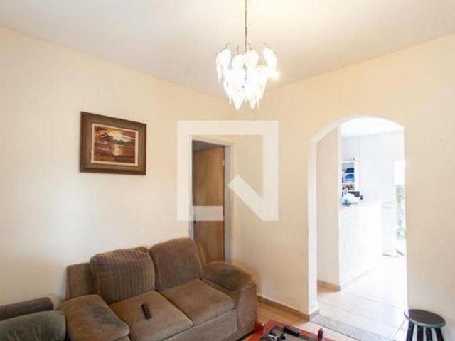 Casa à Venda Padre Eustáquio, 3 Quartos, 360 m2