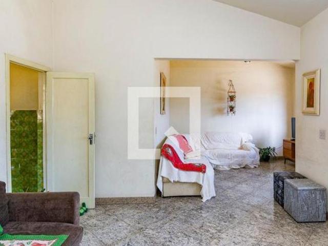 Casa à Venda Padre Eustáquio, 4 Quartos, 432 m² Belo Horizonte