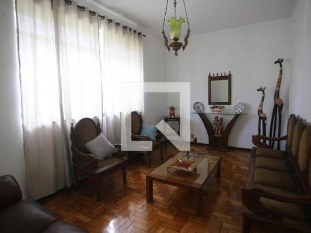 Casa à Venda Padre Eustáquio, 4 Quartos, 240 m² Belo Horizonte