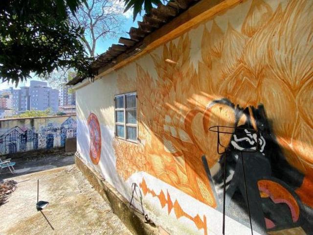 Casa à Venda Padre Eustáquio, 4 Quartos, 360 m2