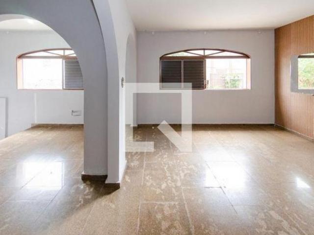 Casa à Venda Padre Eustáquio, 5 Quartos, 360 m² Belo Horizonte