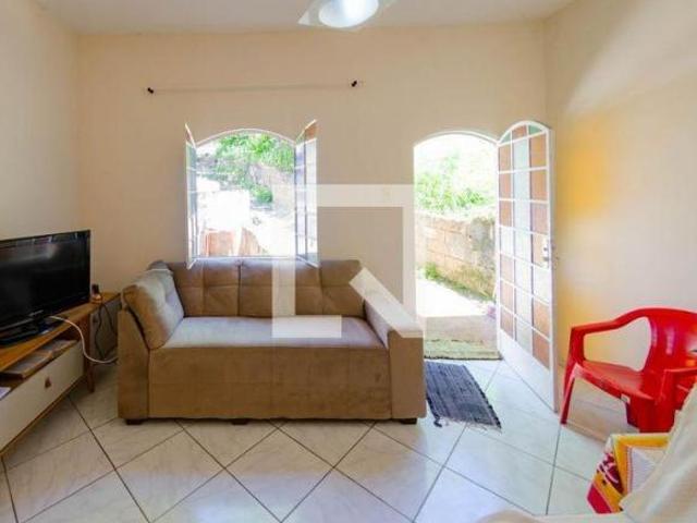 Casa à Venda Padre Eustáquio, 6 Quartos, 197 m² Belo Horizonte