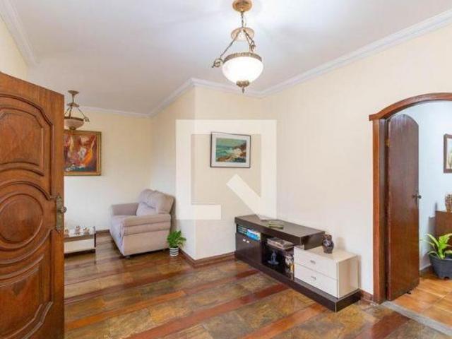 Casa à Venda Padre Eustáquio, 7 Quartos, 647 m² Belo Horizonte