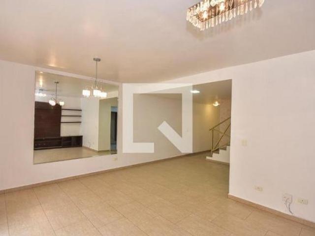 Casa à Venda Panamby, 4 Quartos, 200 m² São Paulo