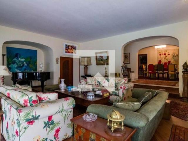 Casa à Venda Panamby, 5 Quartos, 430 m2
