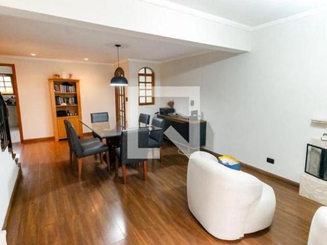 Casa à Venda Panamby, 3 Quartos, 180 m² São Paulo