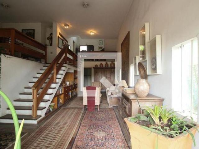 Casa à Venda Panamby, 3 Quartos, 301 m2