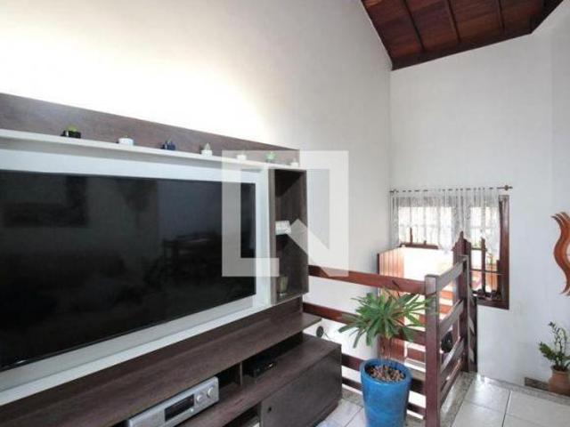 Casa à Venda Paquetá, 4 Quartos, 250 m² Belo Horizonte