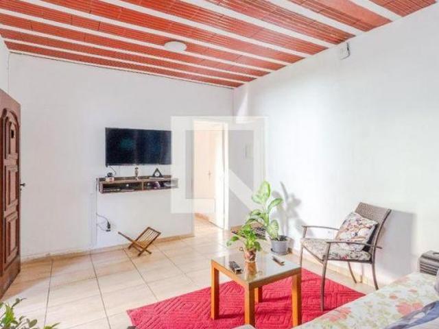 Casa à Venda Paquetá, 4 Quartos, 274 m² Belo Horizonte