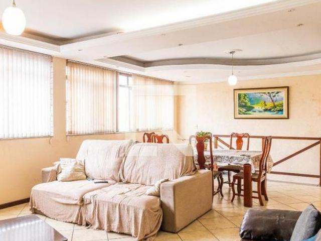 Casa à Venda Paquetá, 5 Quartos, 360 m² Belo Horizonte