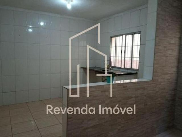 Casa á venda para renda com 5 casas com vaga de garagem em Vila Bancária SP