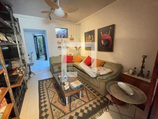Casa à Venda Paraíso, 4 Quartos, 160 m2