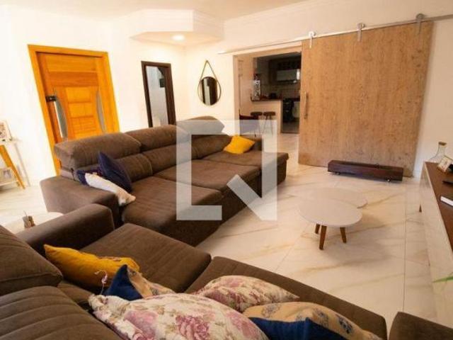 Casa à Venda Paraíso, 4 Quartos, 351 m2