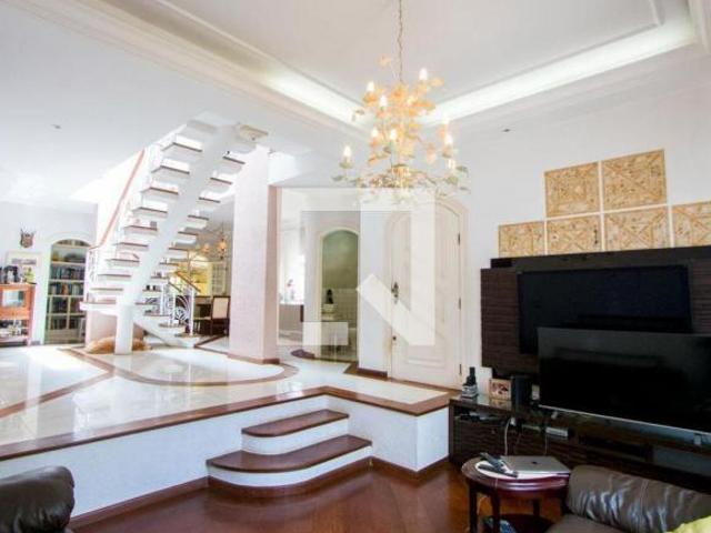 Casa à Venda Paraíso, 4 Quartos, 352 m2