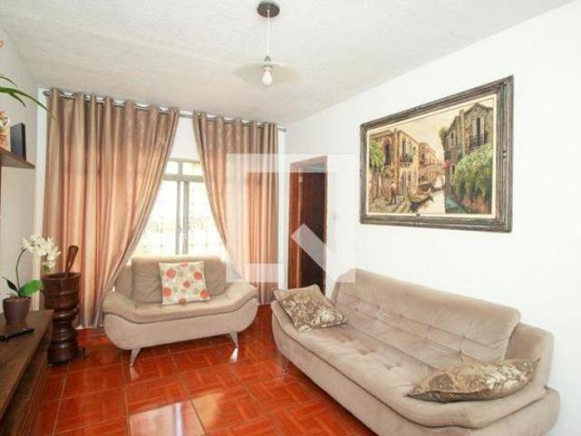 Casa à Venda Paraíso, 5 Quartos, 156 m2