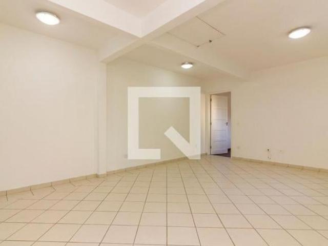 Casa à Venda Paraíso, 1 Quarto, 48 m2
