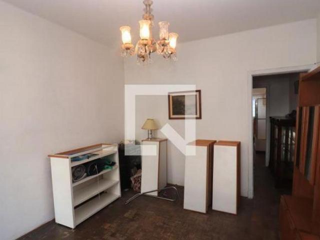 Casa à Venda Pari, 2 Quartos, 112 m2