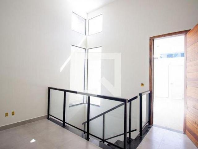 Casa à Venda Parque Maracana, 3 Quartos, 198 m² Contagem