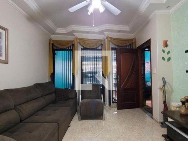 Casa à Venda Parque Marajoara, 2 Quartos, 125 m² Santo André