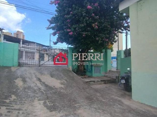 Casa a venda Parque Maria Domitila, terreno 200 metros