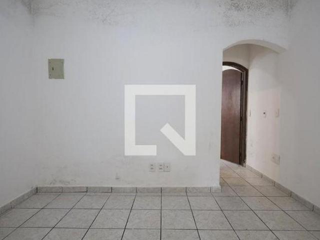Casa à Venda Parque Bandeirante, 2 Quartos, 67 m² Santo André