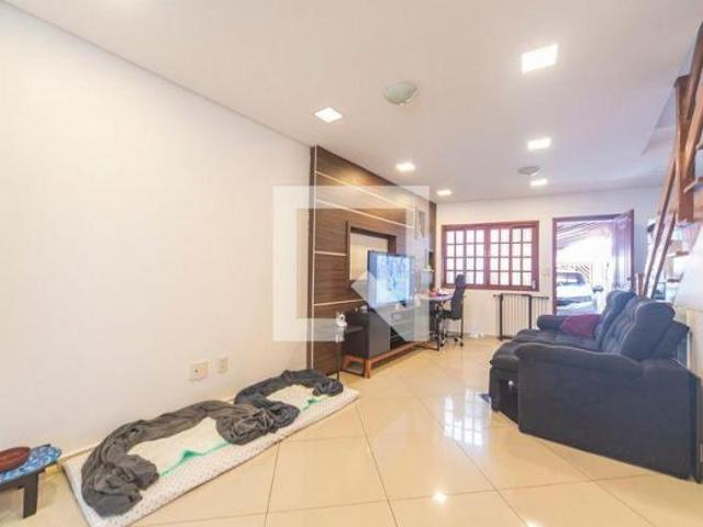 Casa à Venda Parque Bandeirante, 2 Quartos, 121 m2