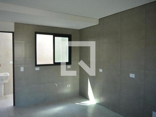 Casa à Venda Parque Bandeirante, 2 Quartos, 130 m2
