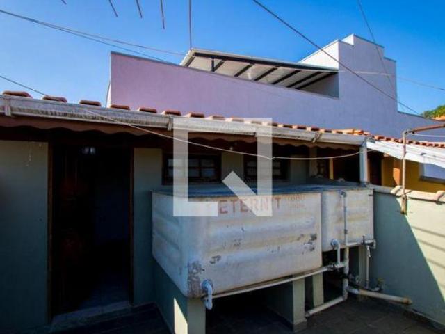 Casa à Venda Parque Bandeirante, 2 Quartos, 140 m2