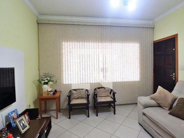 Casa à Venda Parque Bandeirante, 2 Quartos, 170 m2