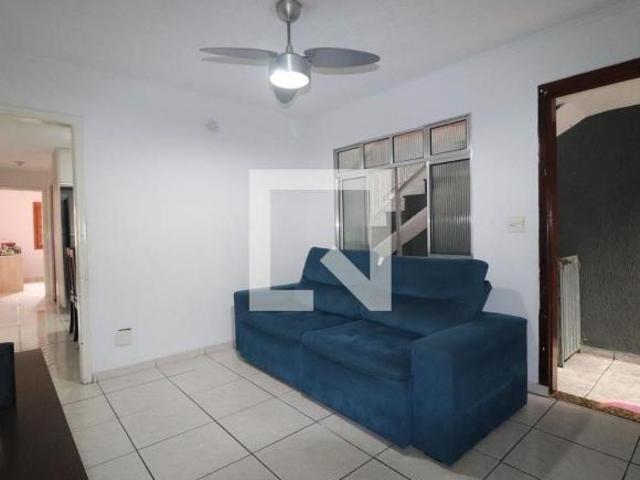 Casa à Venda Parque Bandeirante, 2 Quartos, 185 m2